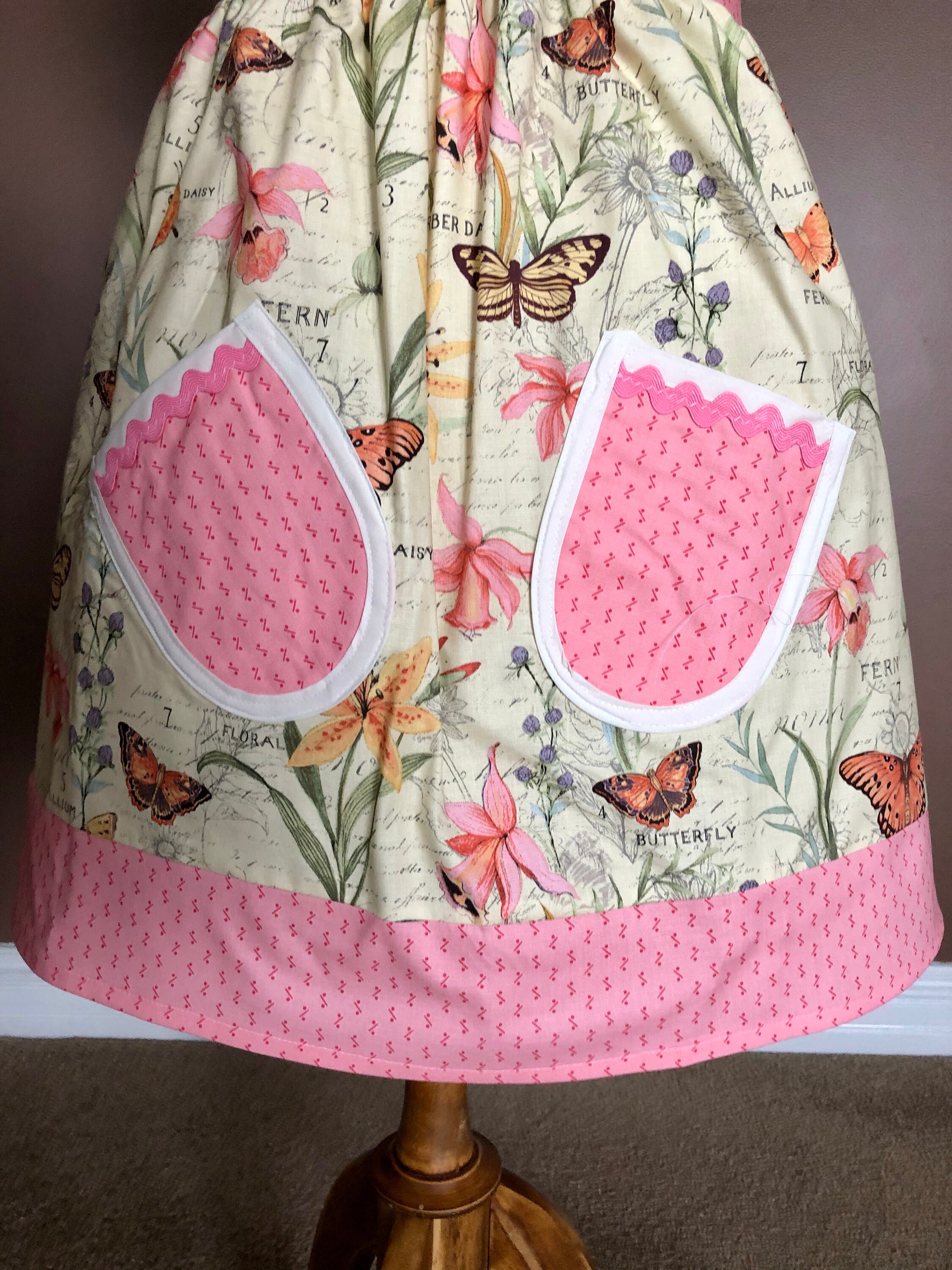 Pink Butterflies Flowers Floral Ivory Full Vintage Style - Etsy