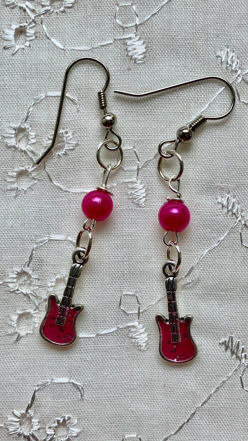 Hot Pink Fuchsia Silver Electric Guitar Stratocaster Silver - Etsy