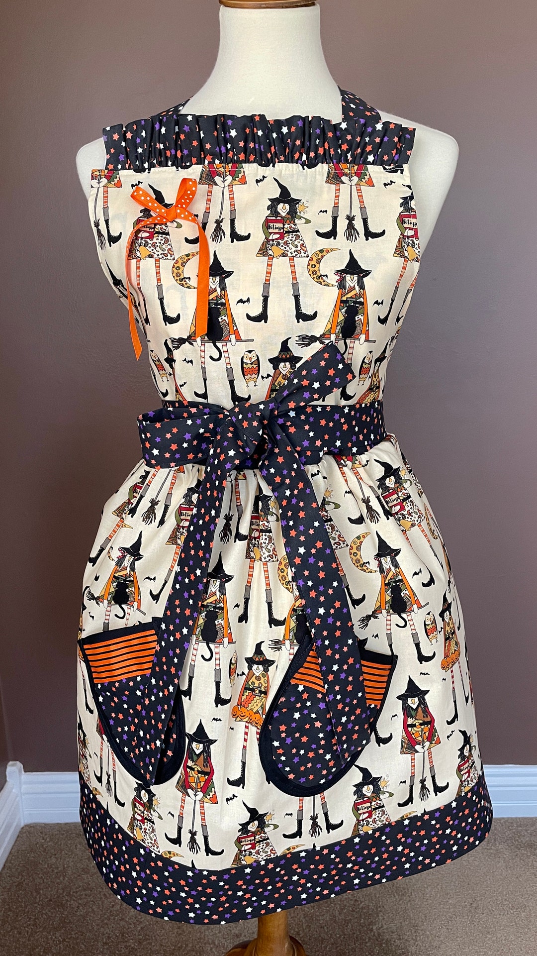 Halloween Witches Pumpkins Brooms Moons Orange Ruffle Full Vintage ...