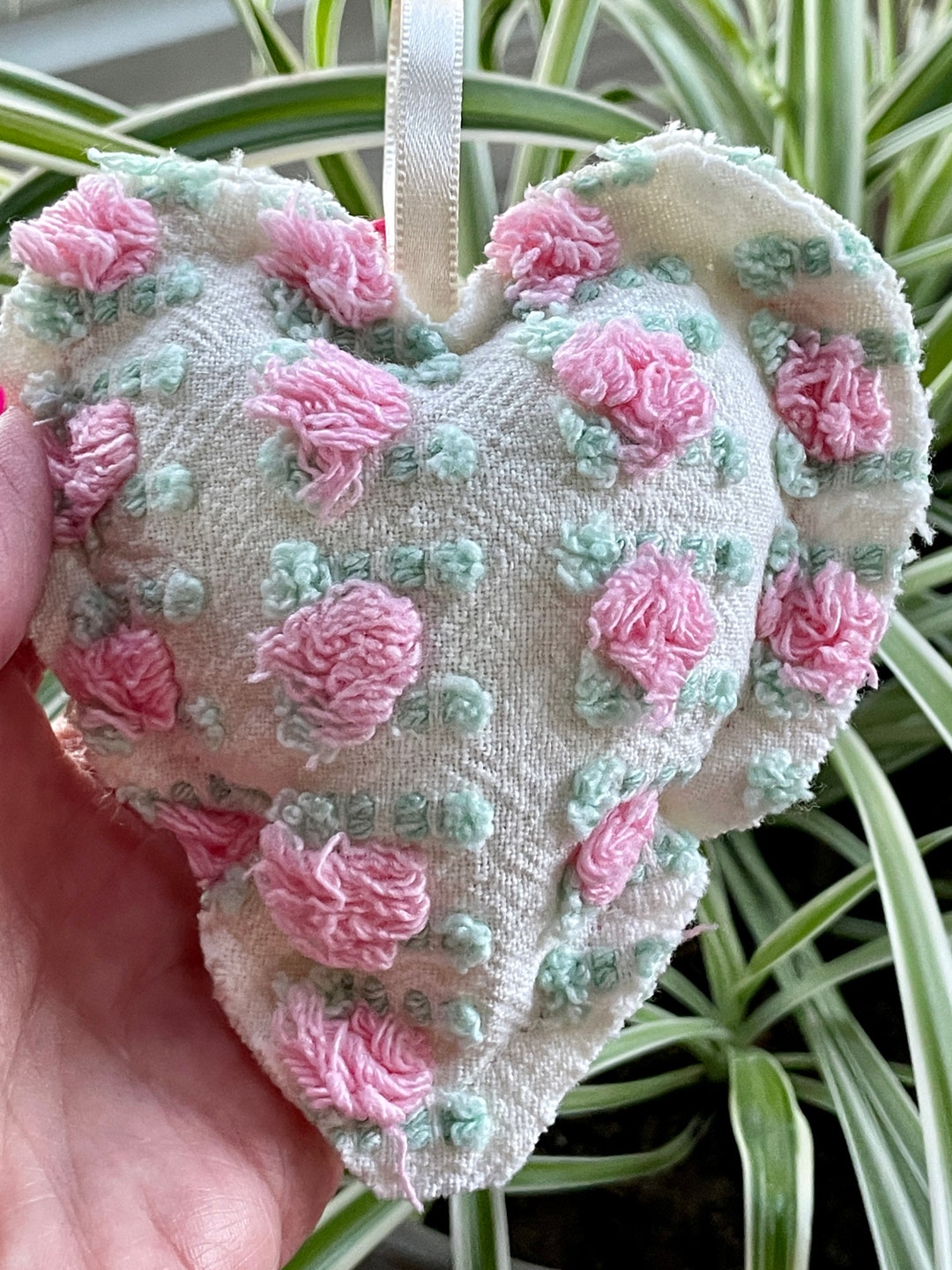 Vintage Pink Rosebuds Cotton Chenille Heart Barbiecore Ornament Shabby ...