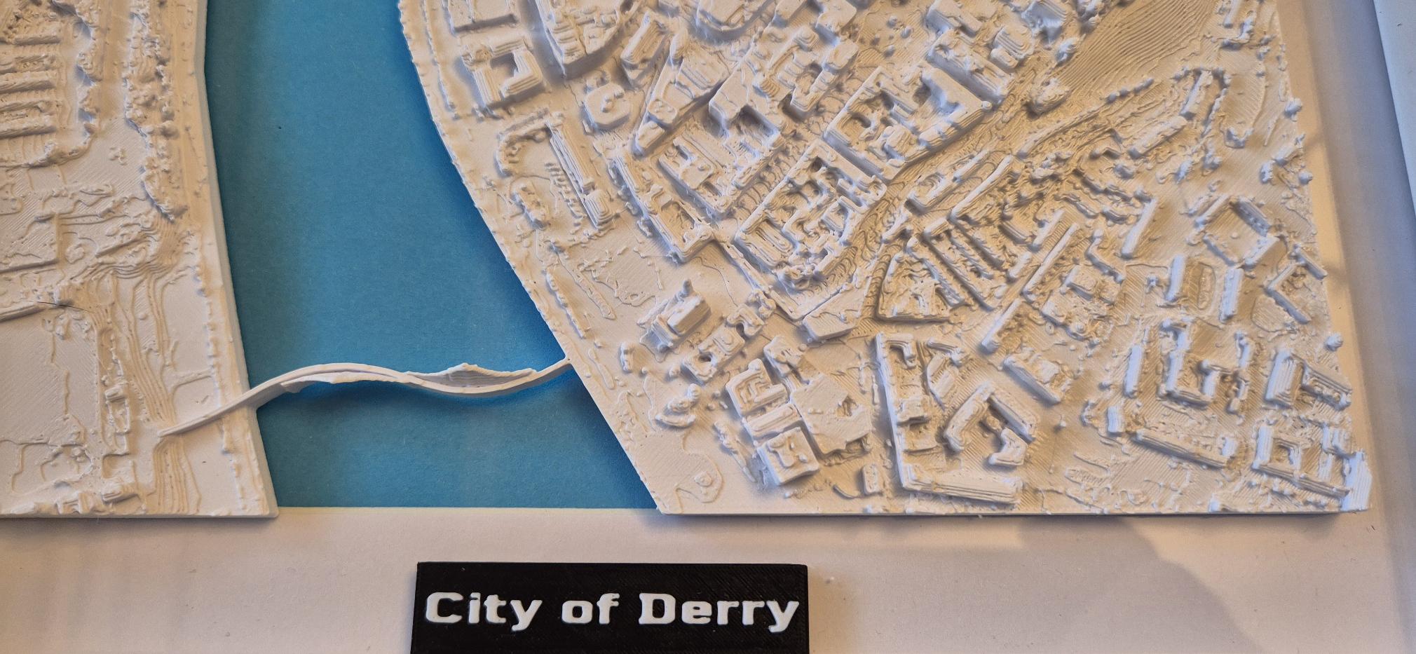 Framed 3D City Map Wall Art: Derry, N.ireland - Custom Text - Etsy