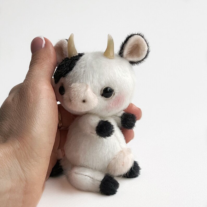 Cow PDF Sewing Pattern Artist Pattern Stuffed Toy | Etsy