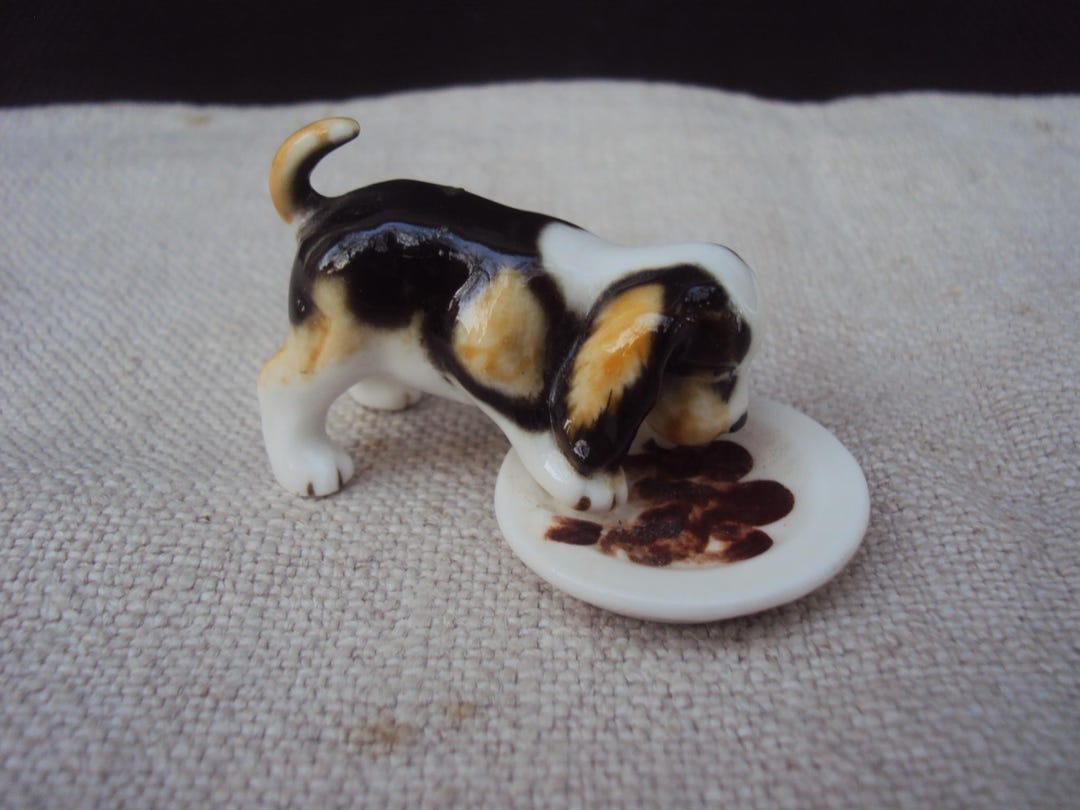 Miniature Beagle Puppy With Food Dish Bone China Figurine Dog Puppy ...