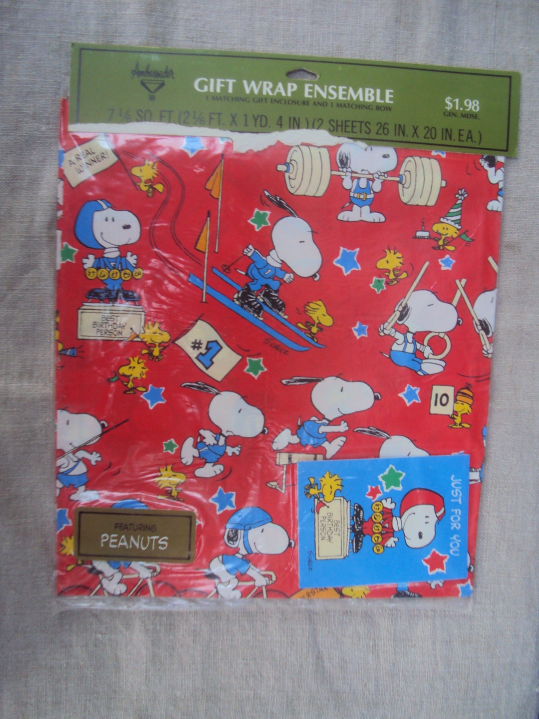 Vintage/retro Snoopy Birthday Gift Wrap Ambassador Gift Wrap - Etsy