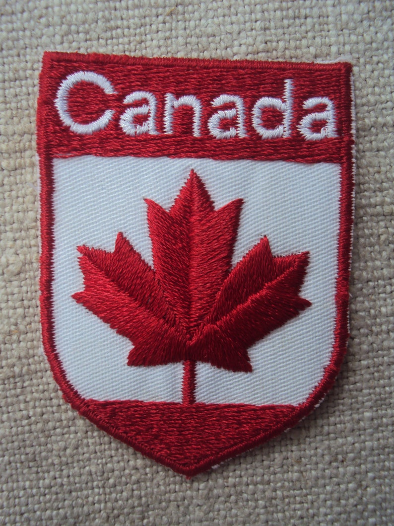Vintage 1970s Shield Shaped CANADA Maple Leaf Travel Patch - Etsy