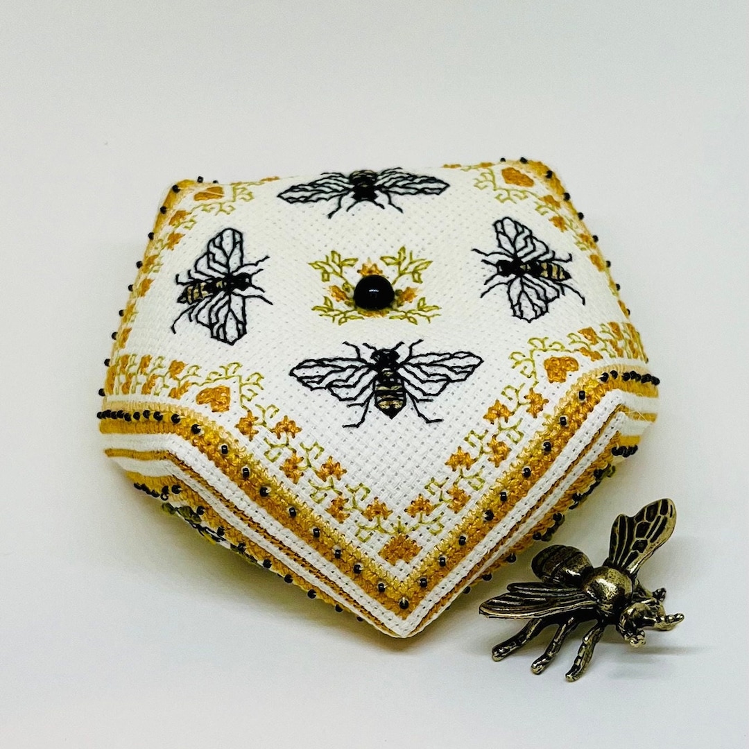 Honeybee Biscornu Pattern - PDF - Etsy