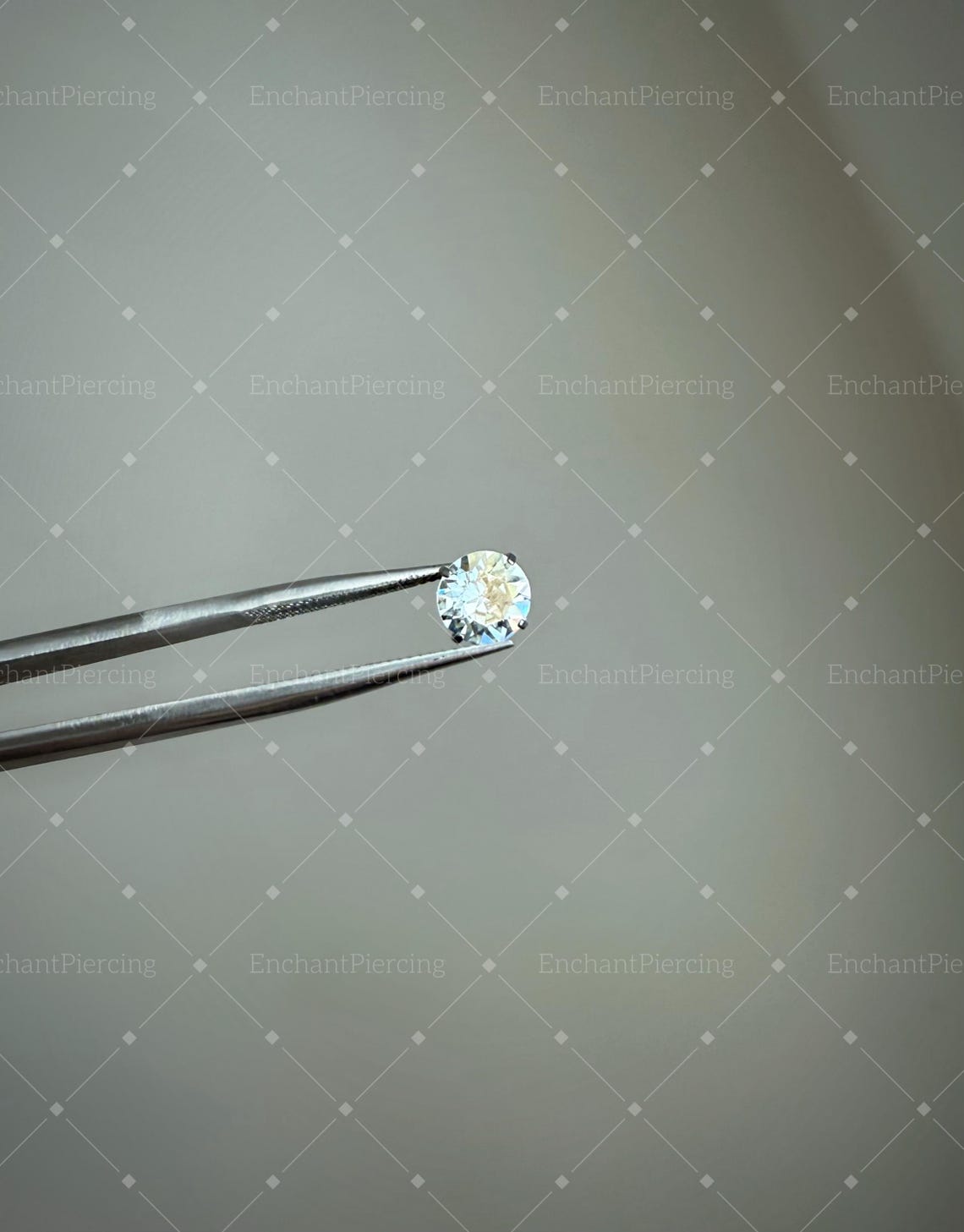 18g Implant Grade Titanium F136 Swarovski Internally Threaded Flat Back ...