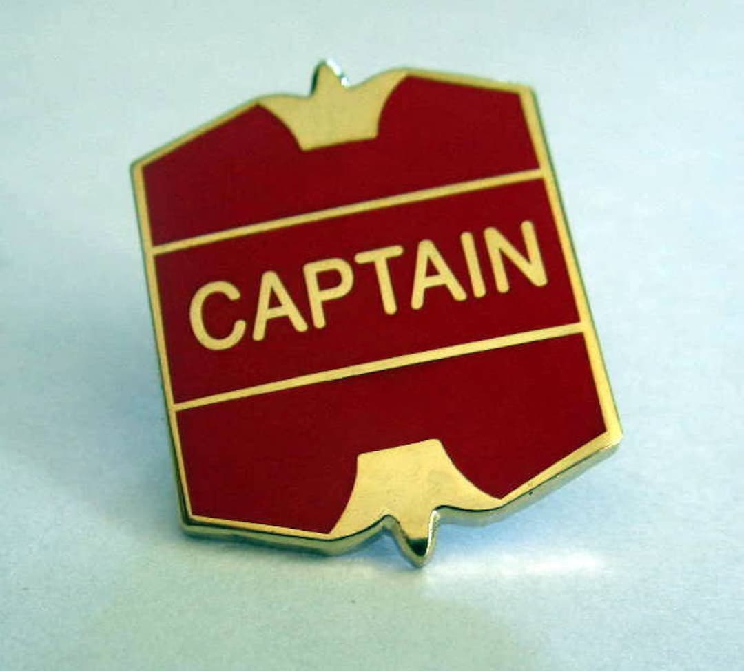 School Sports Team Captain Badge / 1" Pin - Etsy