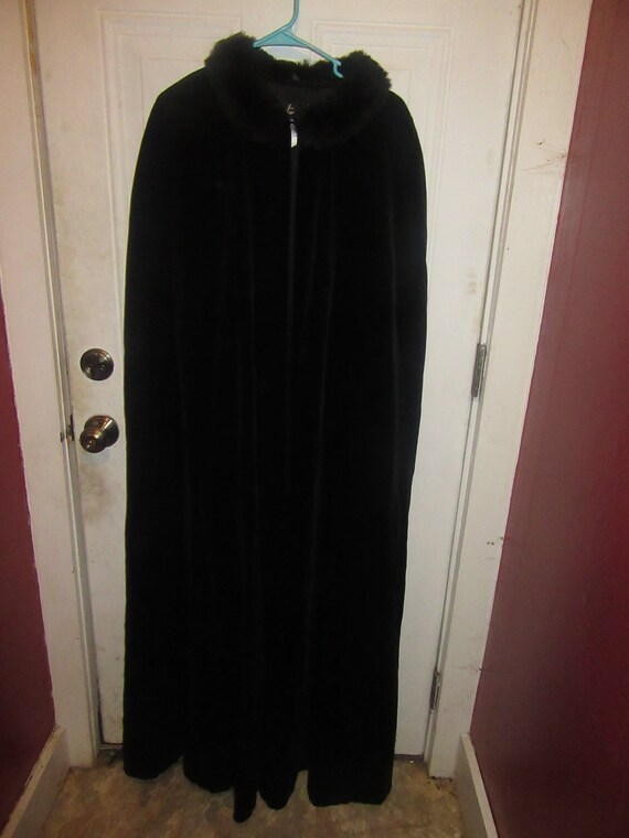 1980 Vintage JS Collections black Velvet Maxi Oper… - Gem