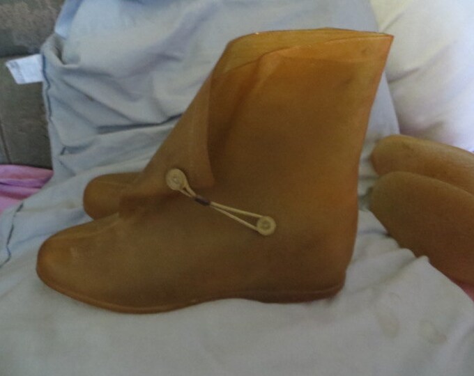 Vintage Over the Shoe Rain Boots Vinyl Size 7 1940-1950 - Etsy