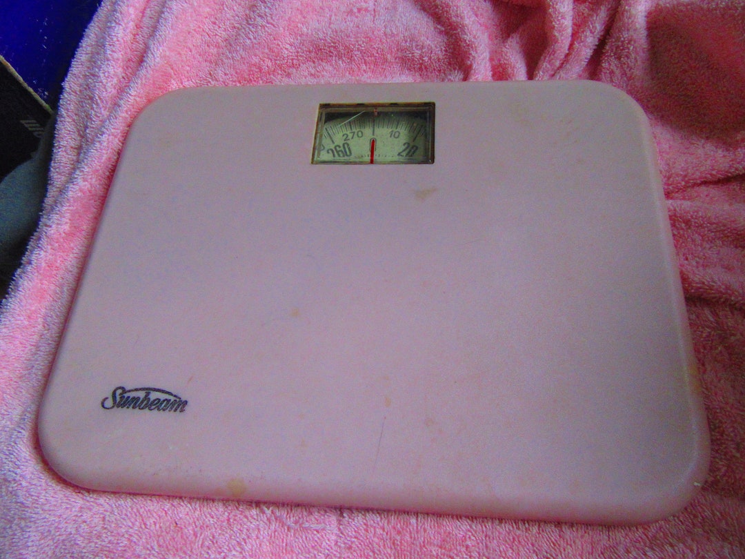 RETRO 1960 Sunbeam Pink Bathroom Metal Scales - Etsy