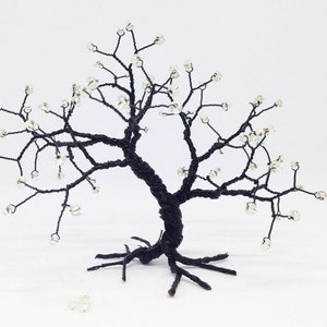 Black Spooky Art Wire Tree Statue, Black Transparent Minimal Wire Tree ...