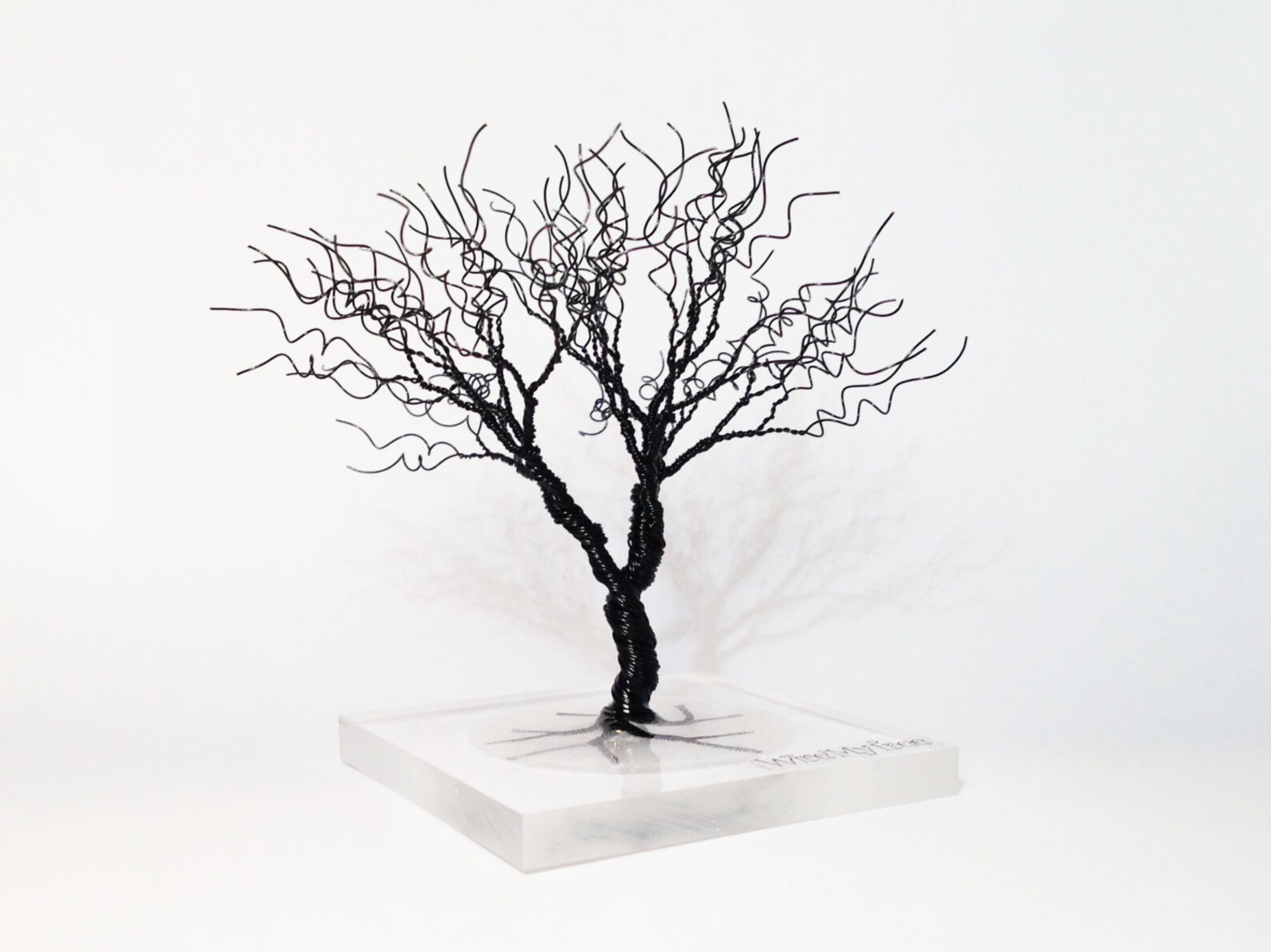 Black Minimal Art Wire Tree Statue, Creepy Spooky Miniature Home ...