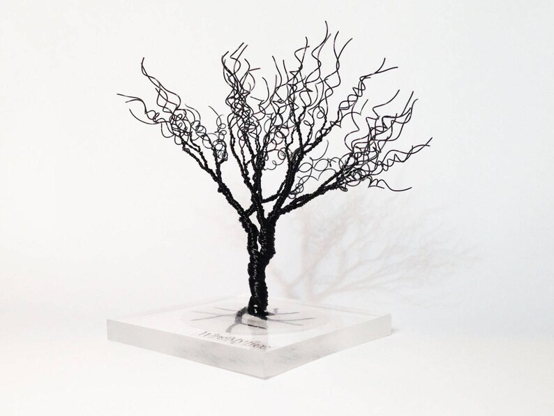 Black Minimal Art Wire Tree Statue, Creepy Spooky Miniature Home ...