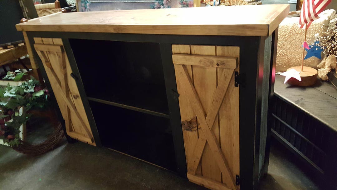 Distressed Farmhouse Media Console: Rustic TV Stand With Barn Doors - Etsy