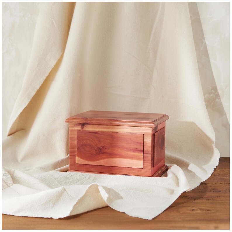 Handcrafted Cedar Wooden Urn for Adult Ashes - Etsy
