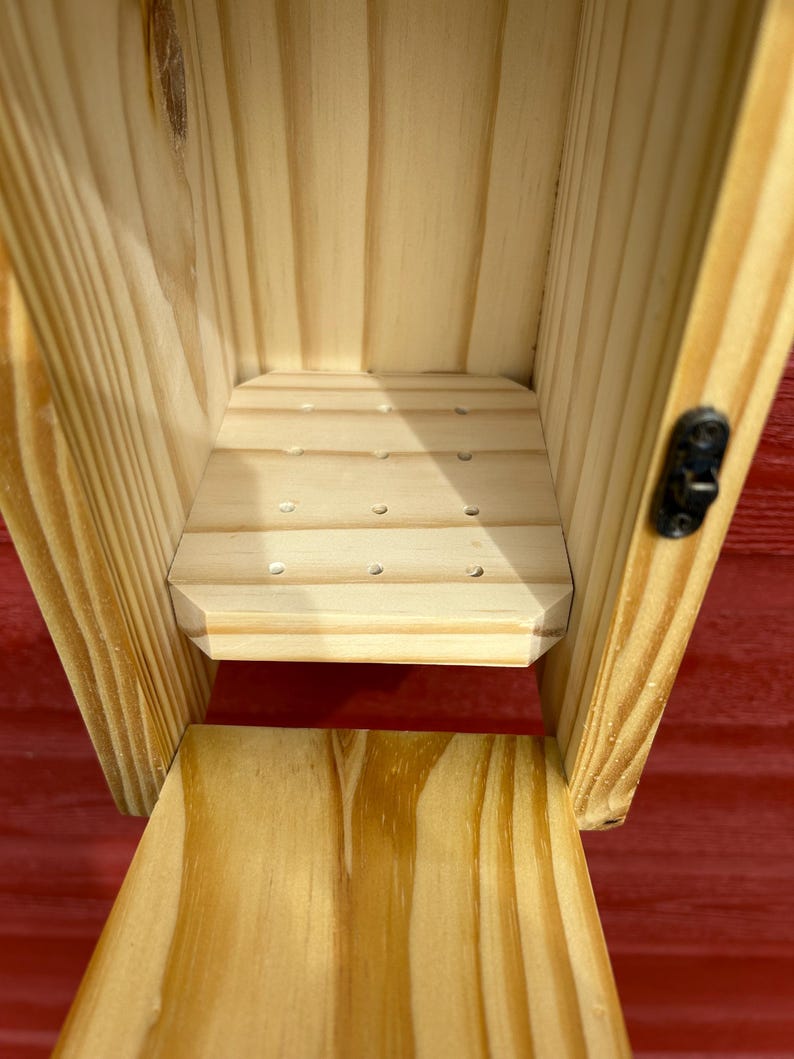Bluebird Nesting Box ( Front Door) - Etsy