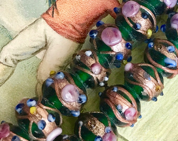 Vintage Italian Wedding Cake Beads, Amethyst, Flower Beads, 3D Beads ...