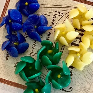 Vintage Glass Flowers, Hand Made Flowers, Japanese Flowers, Glass ...