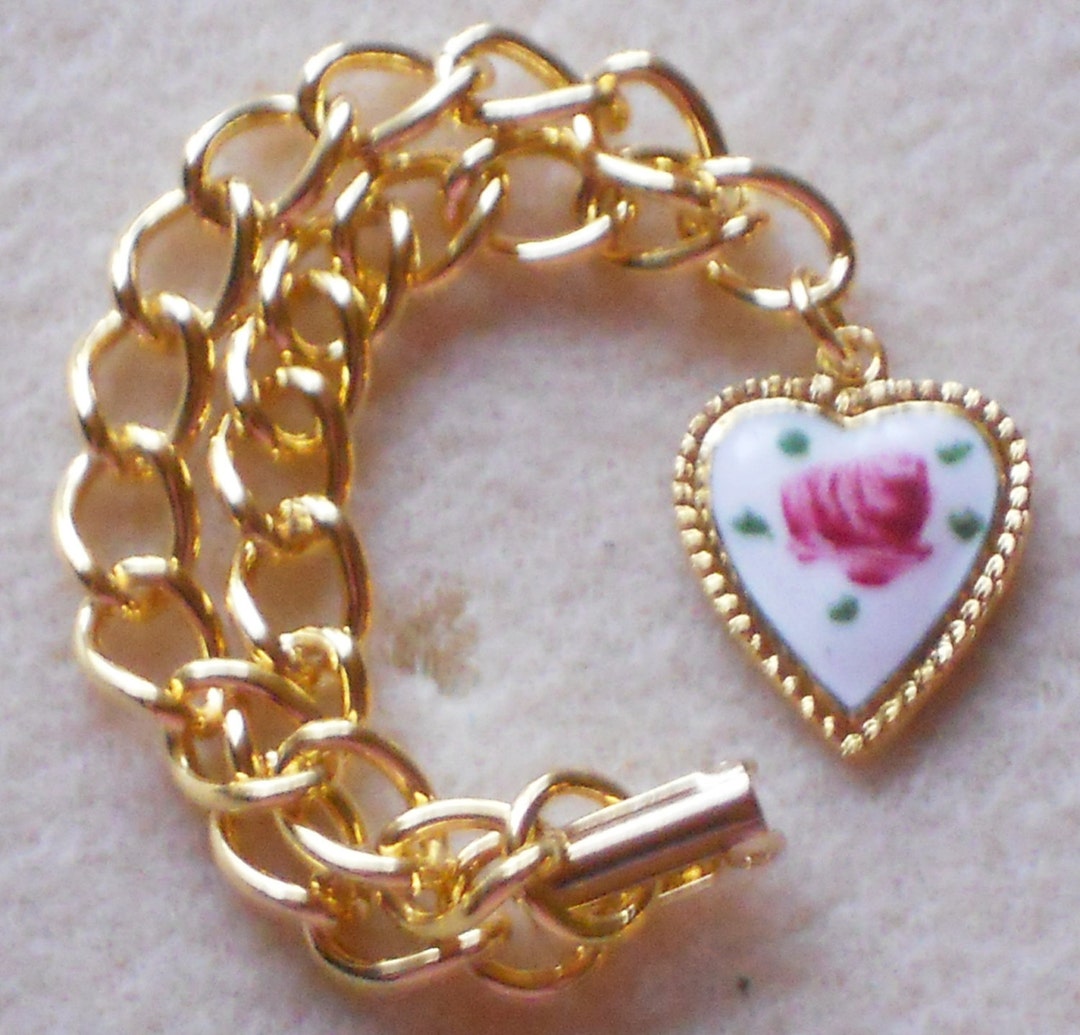 Valentine’s Day Bracelet, for Little Girl. Little Sweetheart Emmons ...