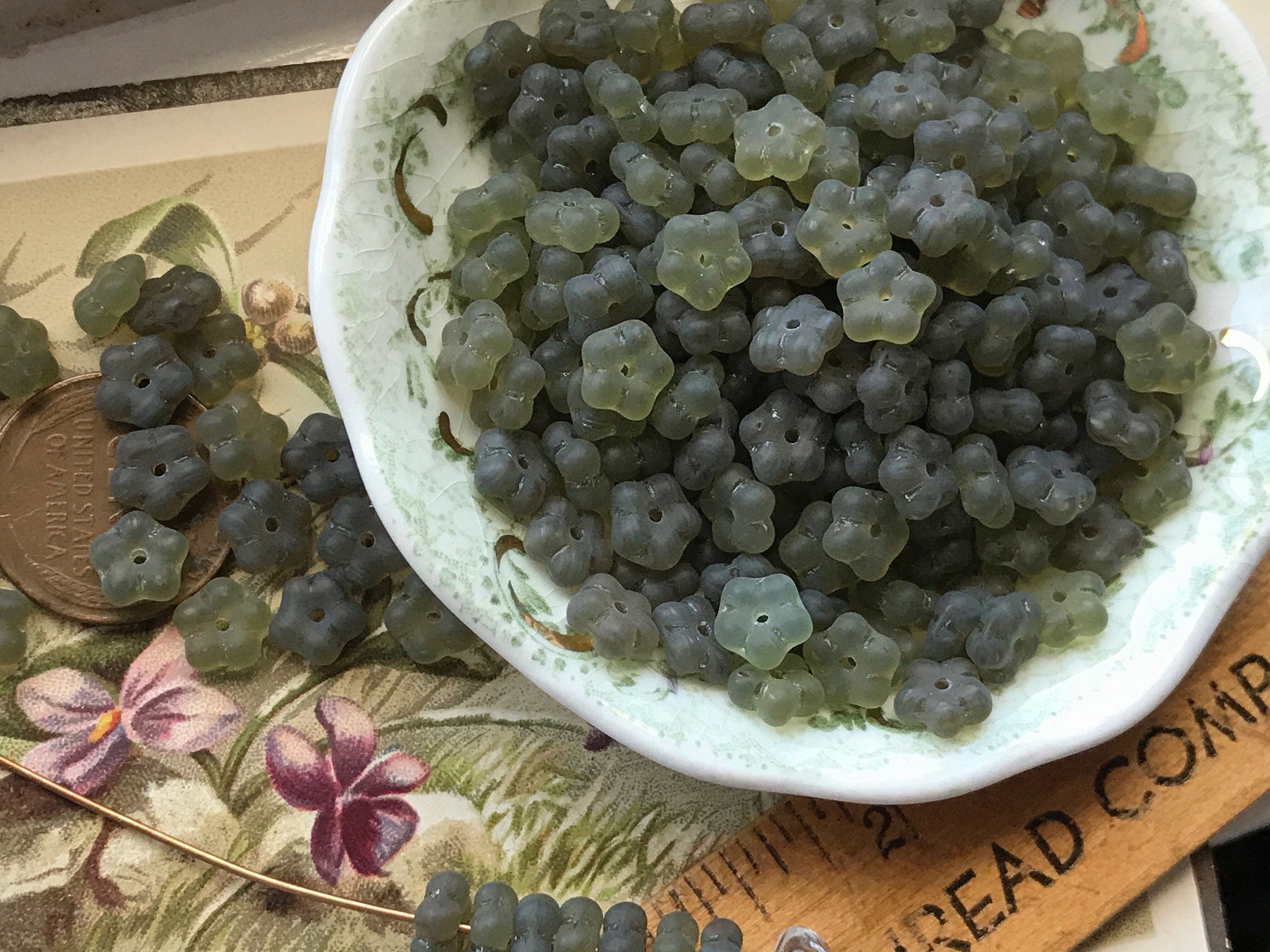 Sage Green Flower Beads Vintage Glass Flower Beads Spacers Etsy
