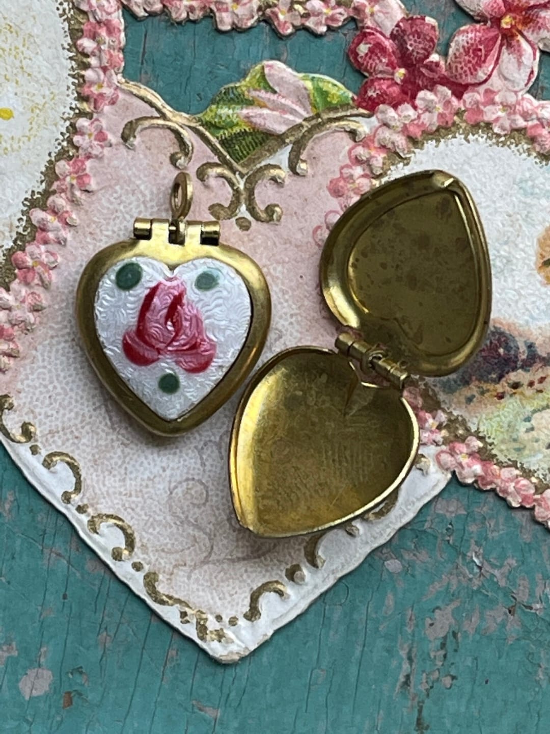 Vintage Heart Locket, Enameled Locket, Rose Locket, Pendant Floral - Etsy