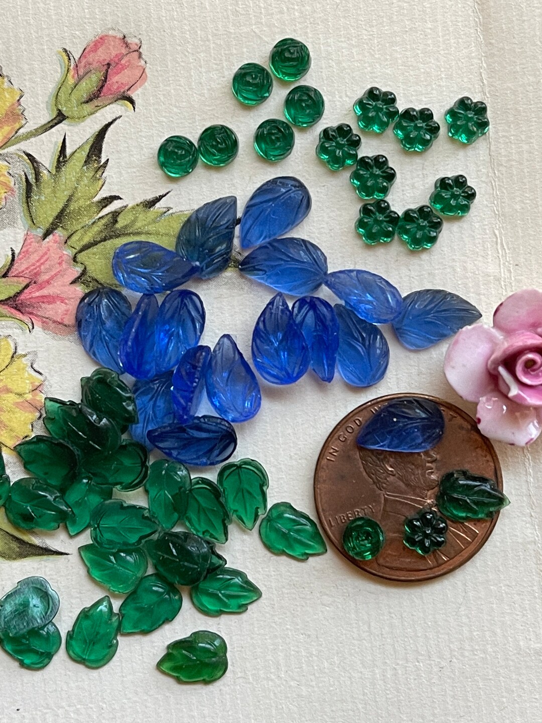 Vintage Glass Leaves and Flowers Cabochons, Western Germany - Etsy