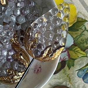 Vintage Hat Pin Topper, Glass Grape, 1pc - Etsy UK