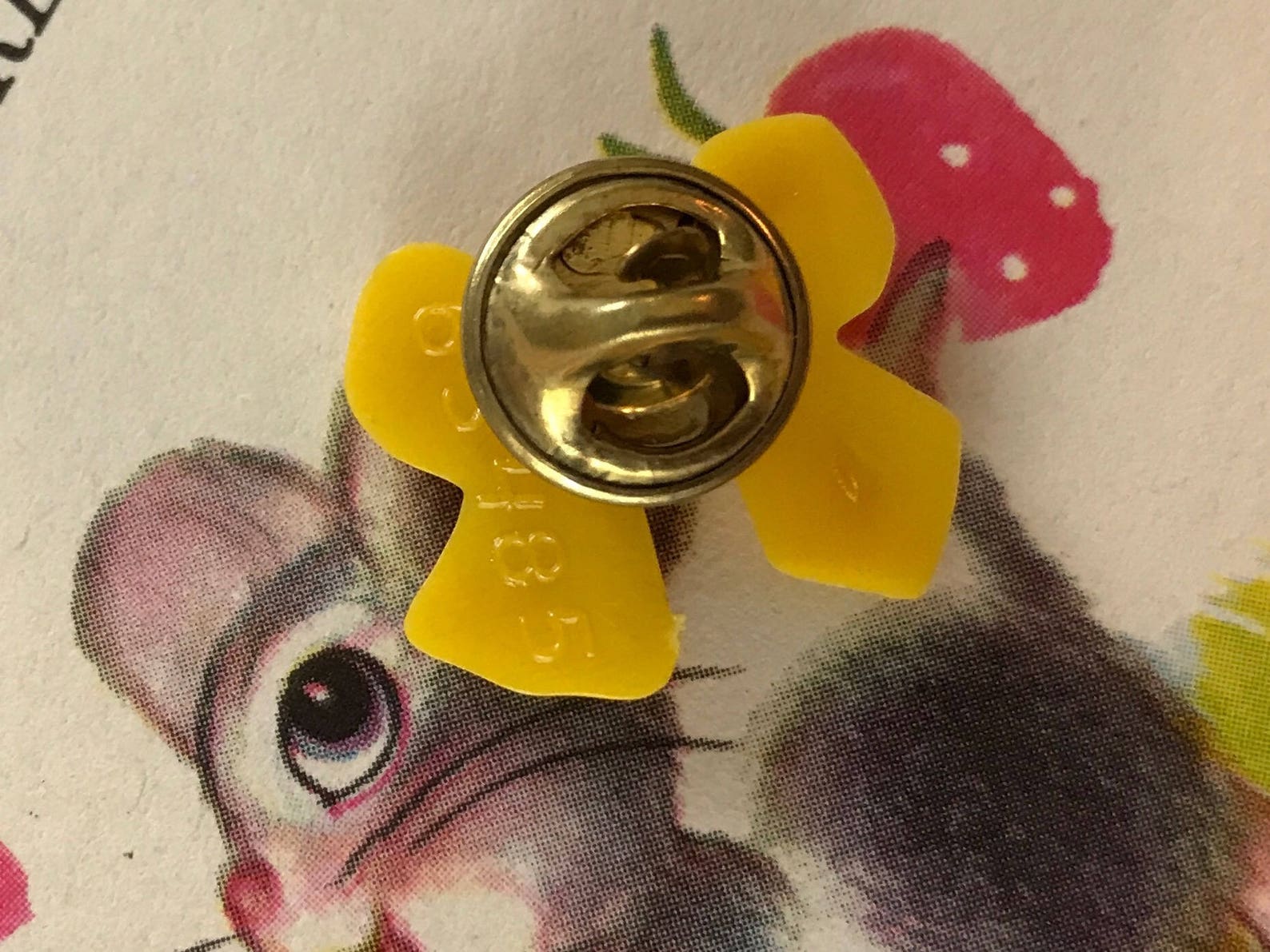 Retro Pin, Yellow Bow Pin,50's Brooch,lucite Brooch,bakelite Pin,bow ...
