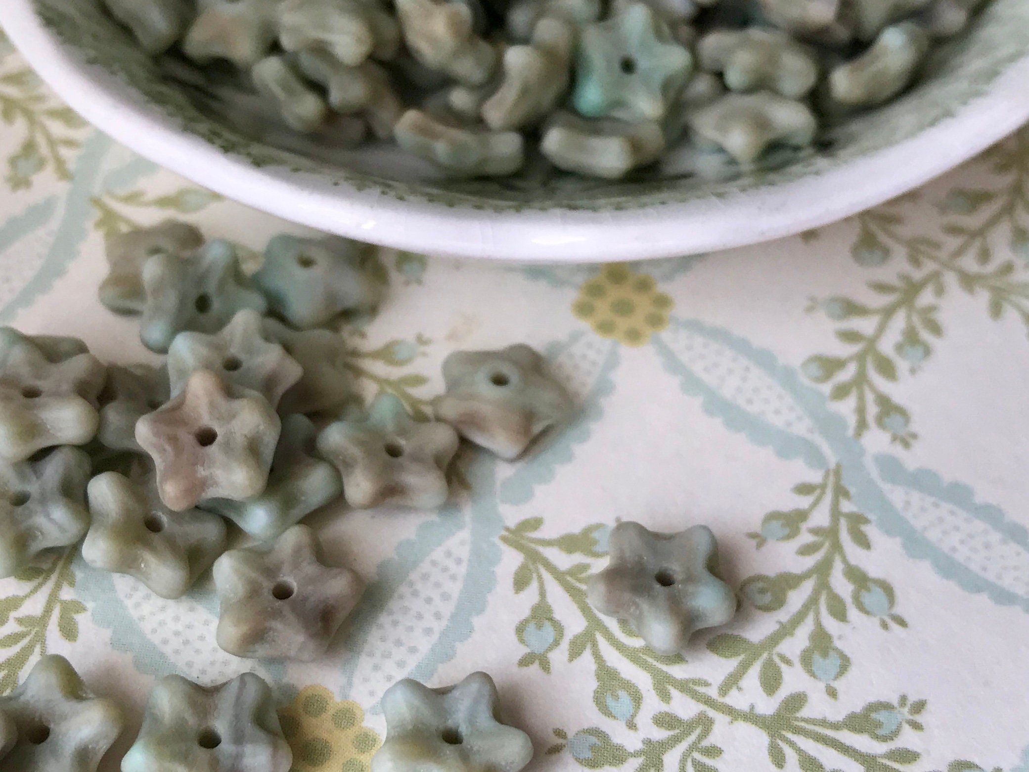 Vintage Glass Flower Spacers Sage Flowers Beads 8x3mm Beads Etsy