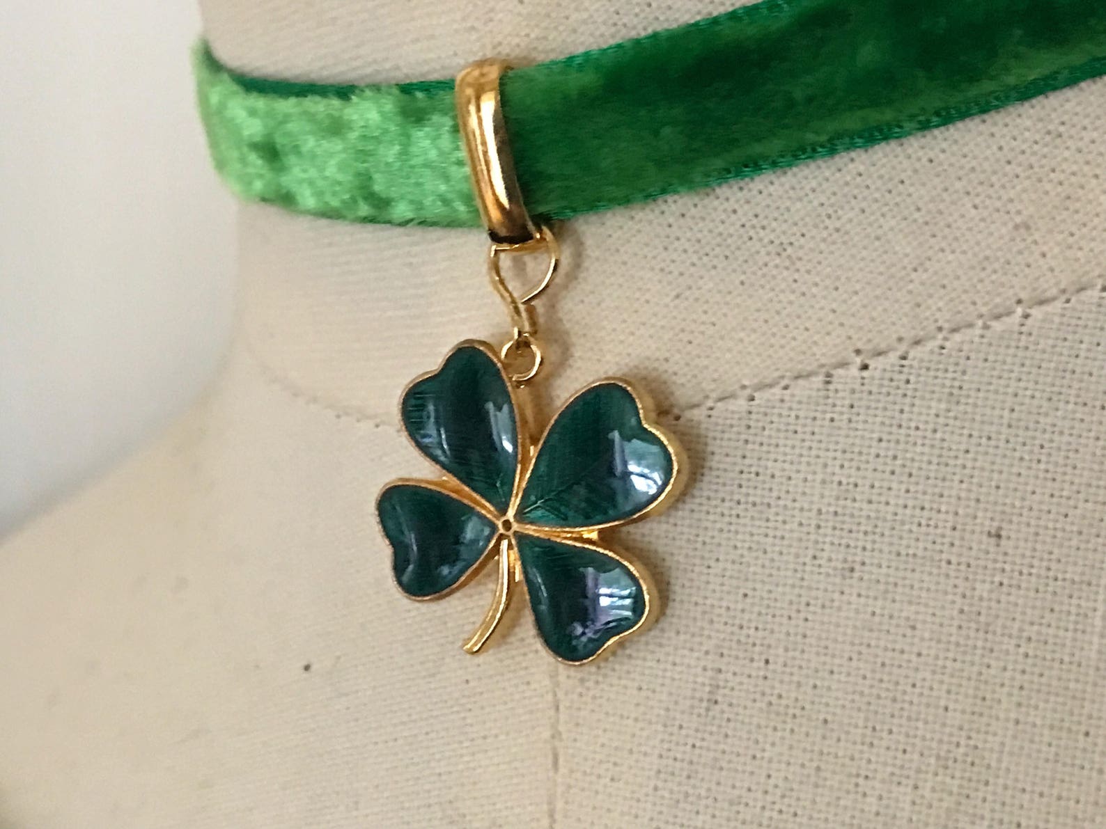 Velvet 4 Leaf Clover Choker Enameled Four Leaf Clover | Etsy