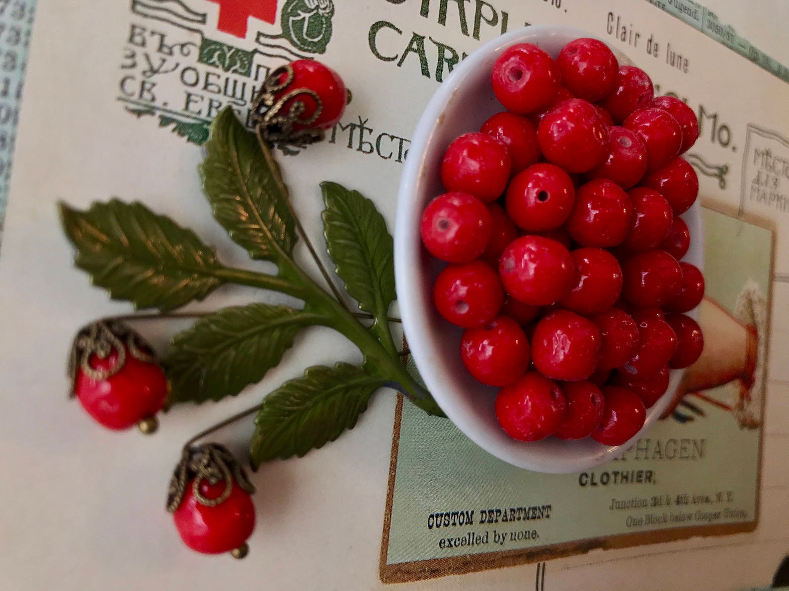 20 Vintage Cherry Brand, Miriam Haskell Glass Beads 8mm, Baroque Cherry ...