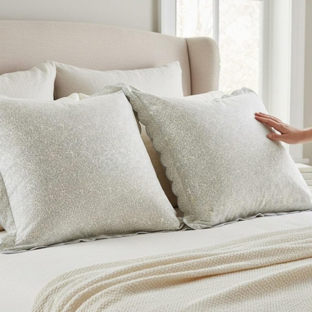 Vintage French Euro Sham Pillowcases Blue White Cotton Scalloped Edge ...