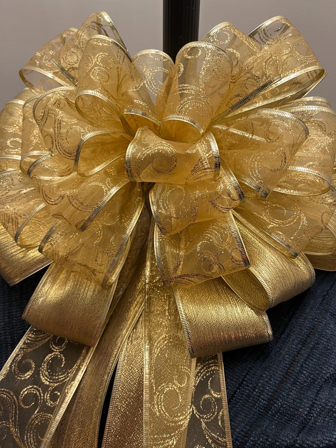 Sheer Gold Tree Topper Bow With Long Streamers / Xlarge Gold Bow ...
