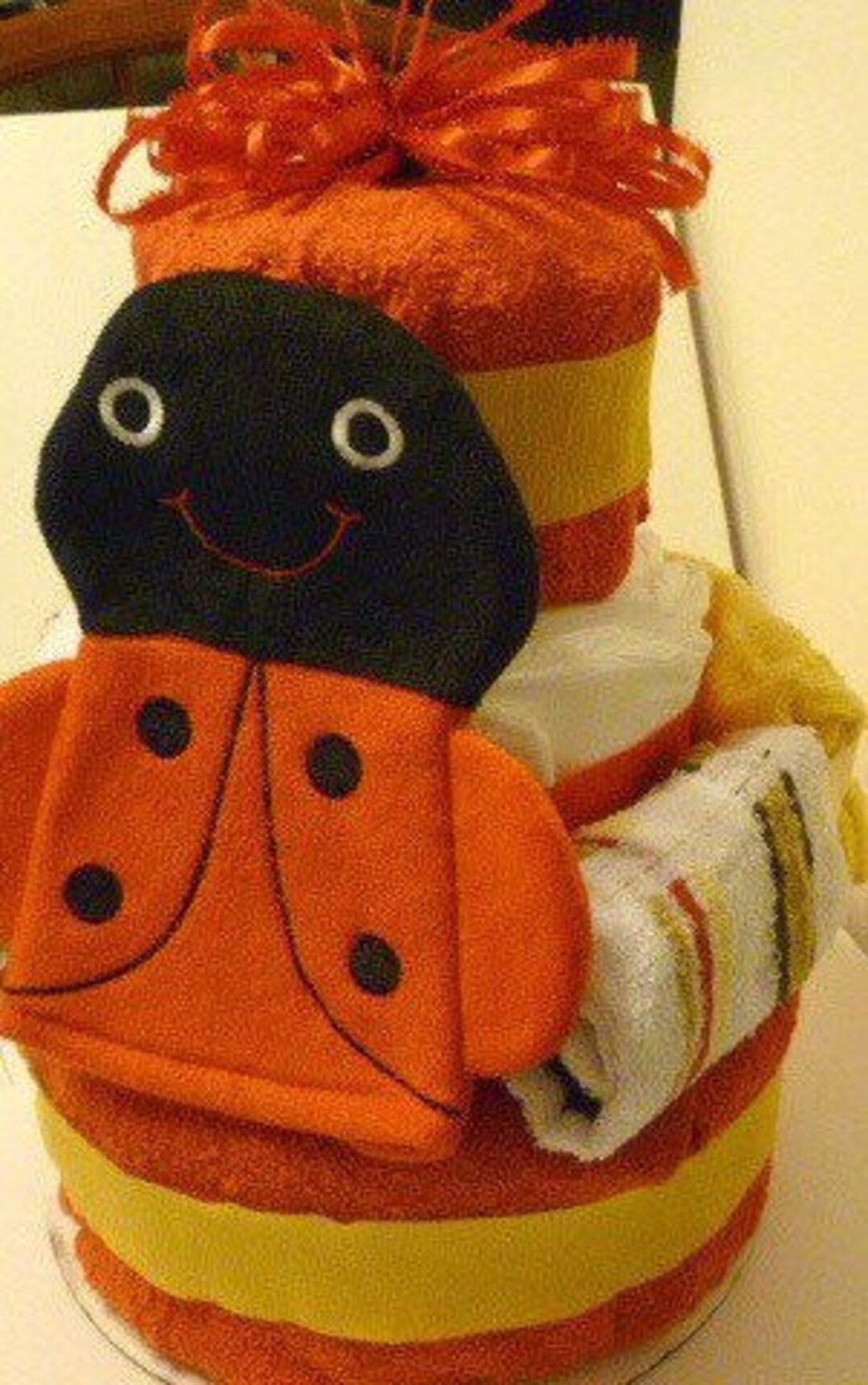 Ladybug Diaper Cake / Red & Black / Its a Girl / Gift for Expectant Mom ...