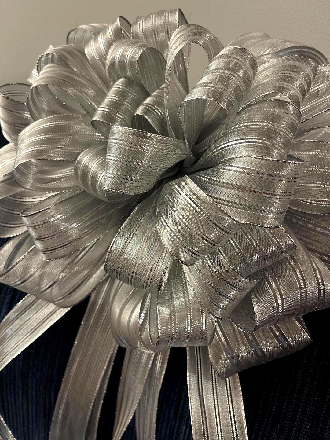 Silver Tree Topper Bow With Long Streamers /large Metallic Silver Bow ...