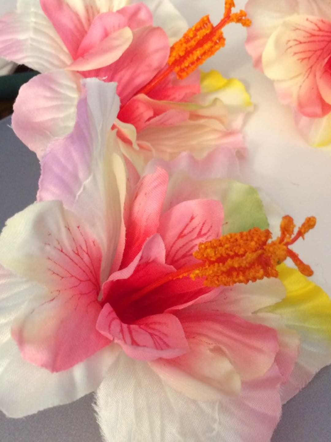 Hibiscus Flower Pen Set of 16 Tutti Frutti / White & Pink / Guest Pen ...