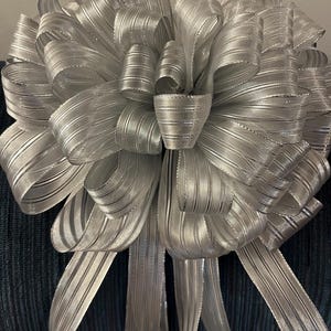 Silver Tree Topper Bow With Long Streamers /large Metallic Silver Bow ...