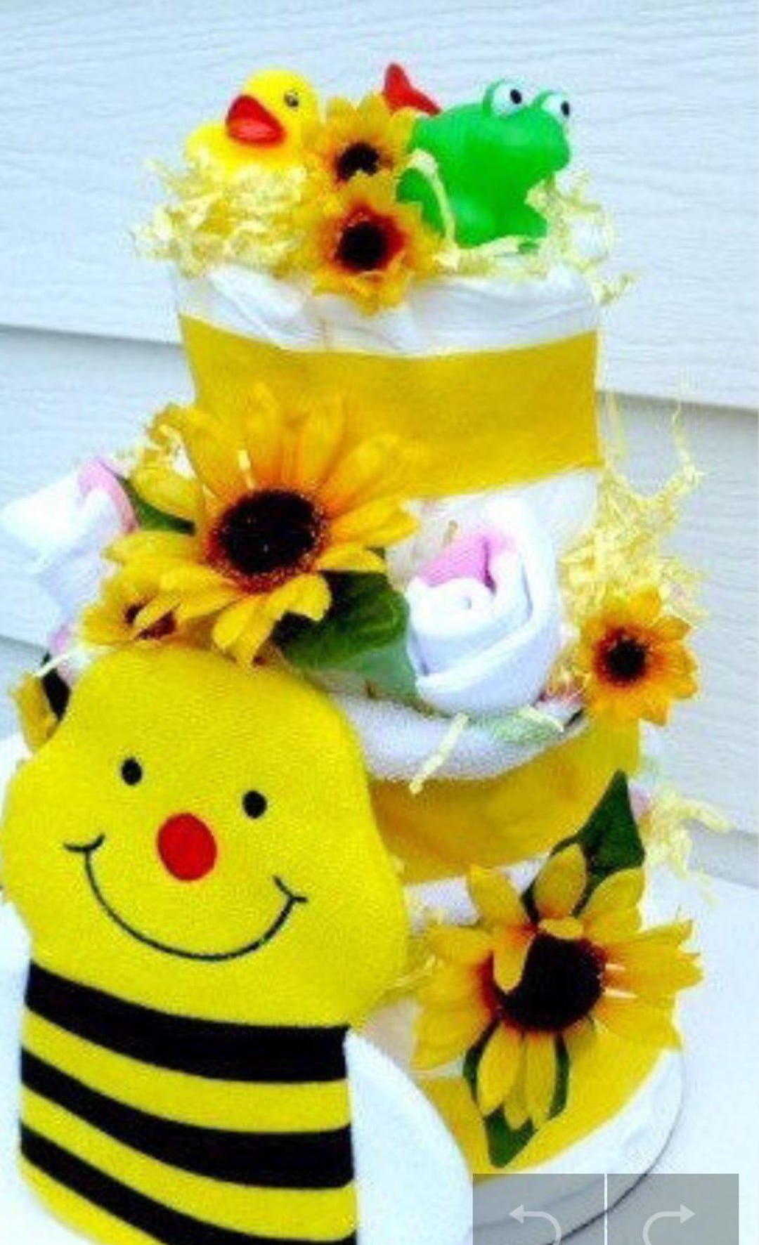 Bumble Bee Diaper Cake: Sunflower Baby Shower Decor - Etsy