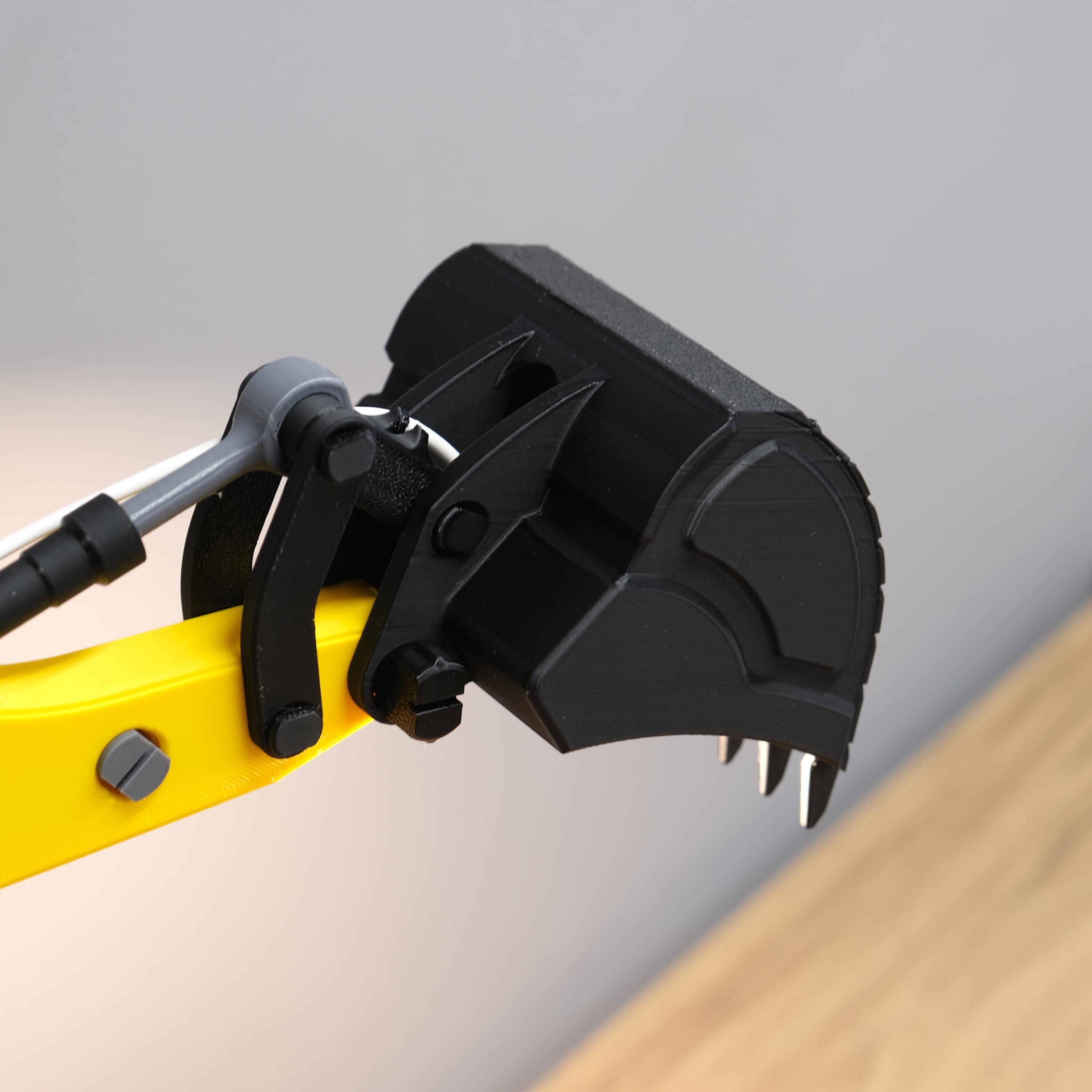 Excavator Lamp, Unique Decorative Desk Lamp, Kids' Room and Office ...