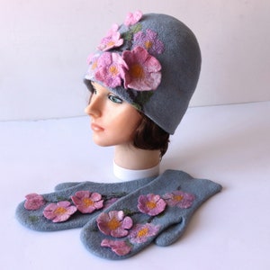 Felted Hat Grey Wool Hat and Gloves , Wool Floral Hat Mittens Pink ...