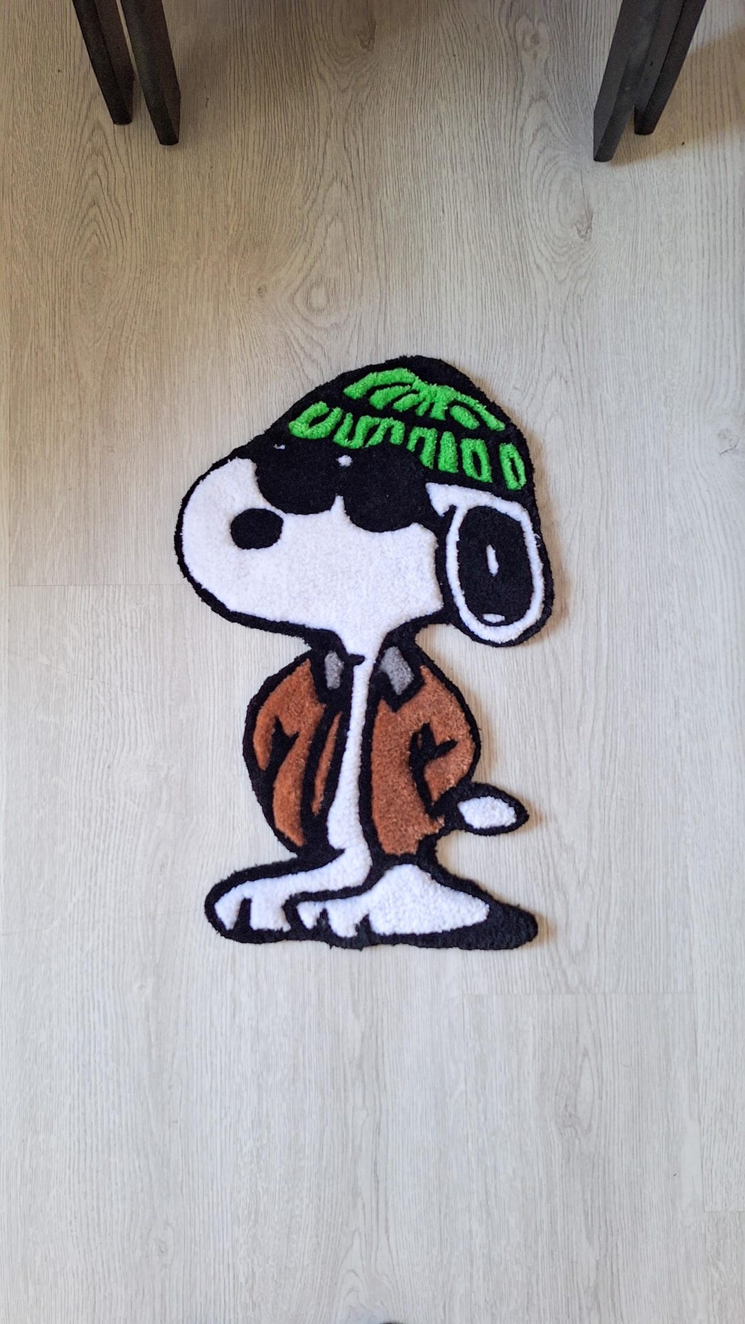 Handmade Tufted Snoopy Rug: 20in Cartoon Accent Rug - Etsy
