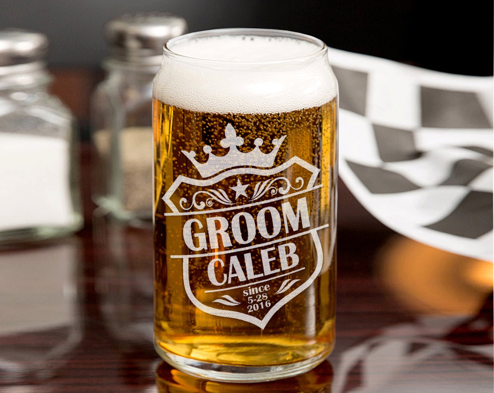 Personalized Crown Groomsmen Gift 16oz or 20oz Beer Can - Etsy