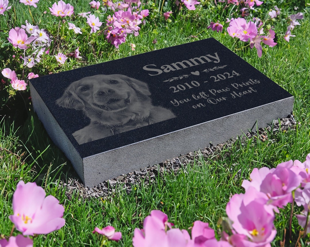 Personalized Pet Memorial Stones, Black Granite Memorial Garden Stone ...