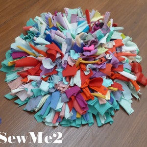 Rag Rug Fabric Tutorial - NO SEW T Yarn Scraps Rug Patten - Pet ...