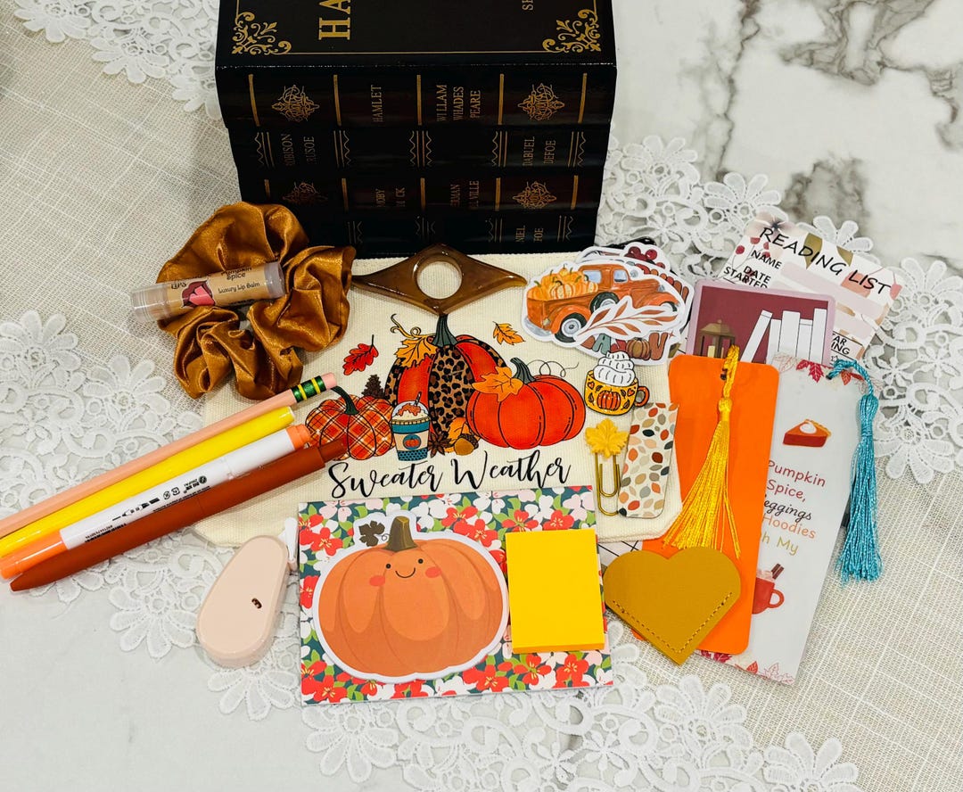 Special Edition Seasonal Deluxe Book Accessory Bundle for Avid Readers ...