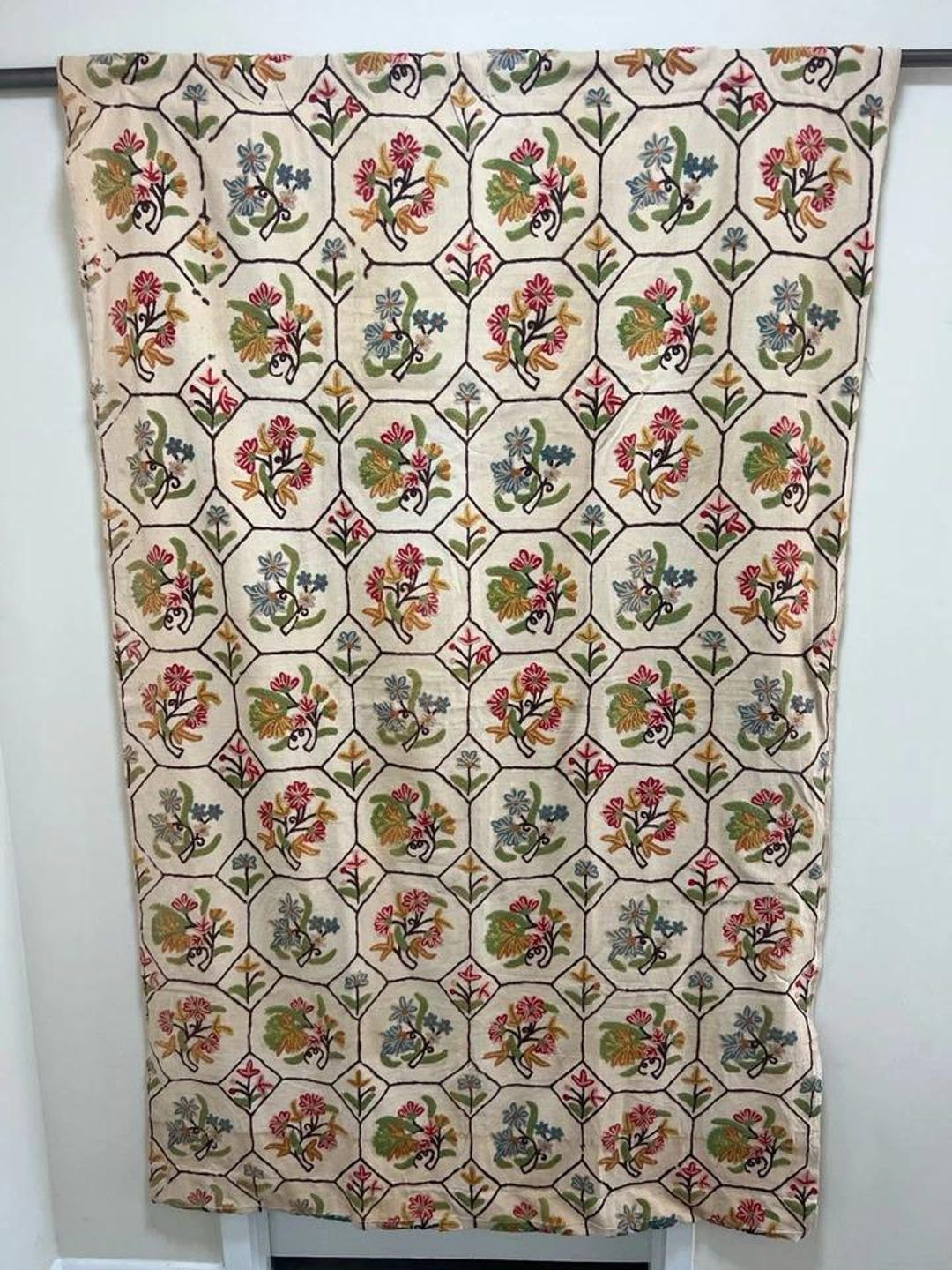 Antique Crewel Suzani Work Hand Embroidered Floral Wall Hanging Curtain ...