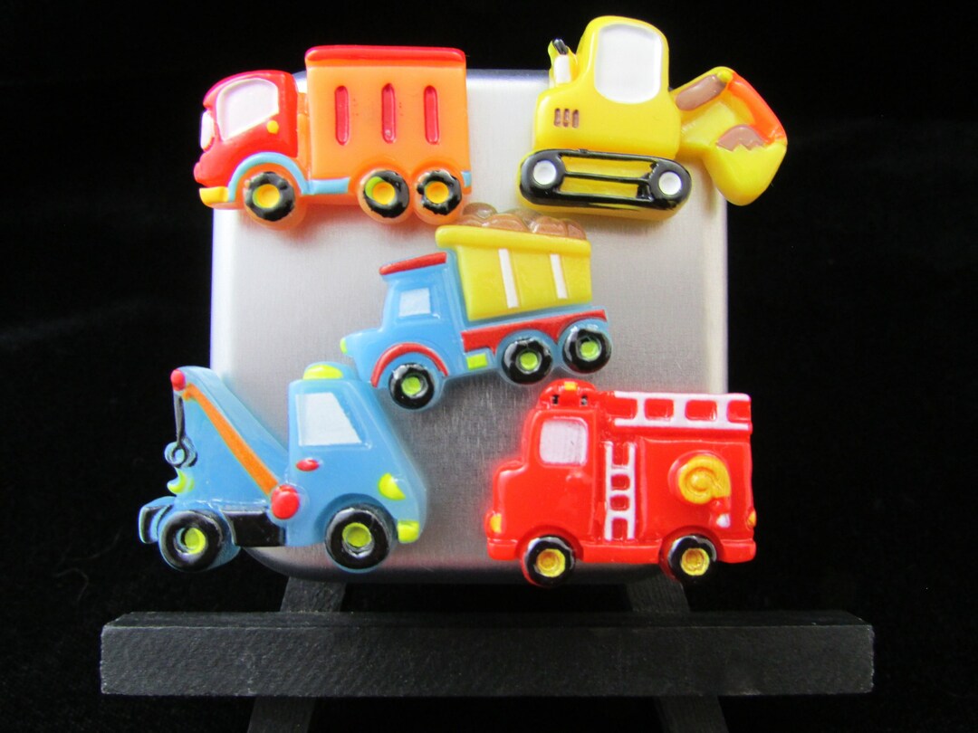 Construction Vehicle Magnet Set of 5: Dump Truck, Fire Truck, Excavator ...
