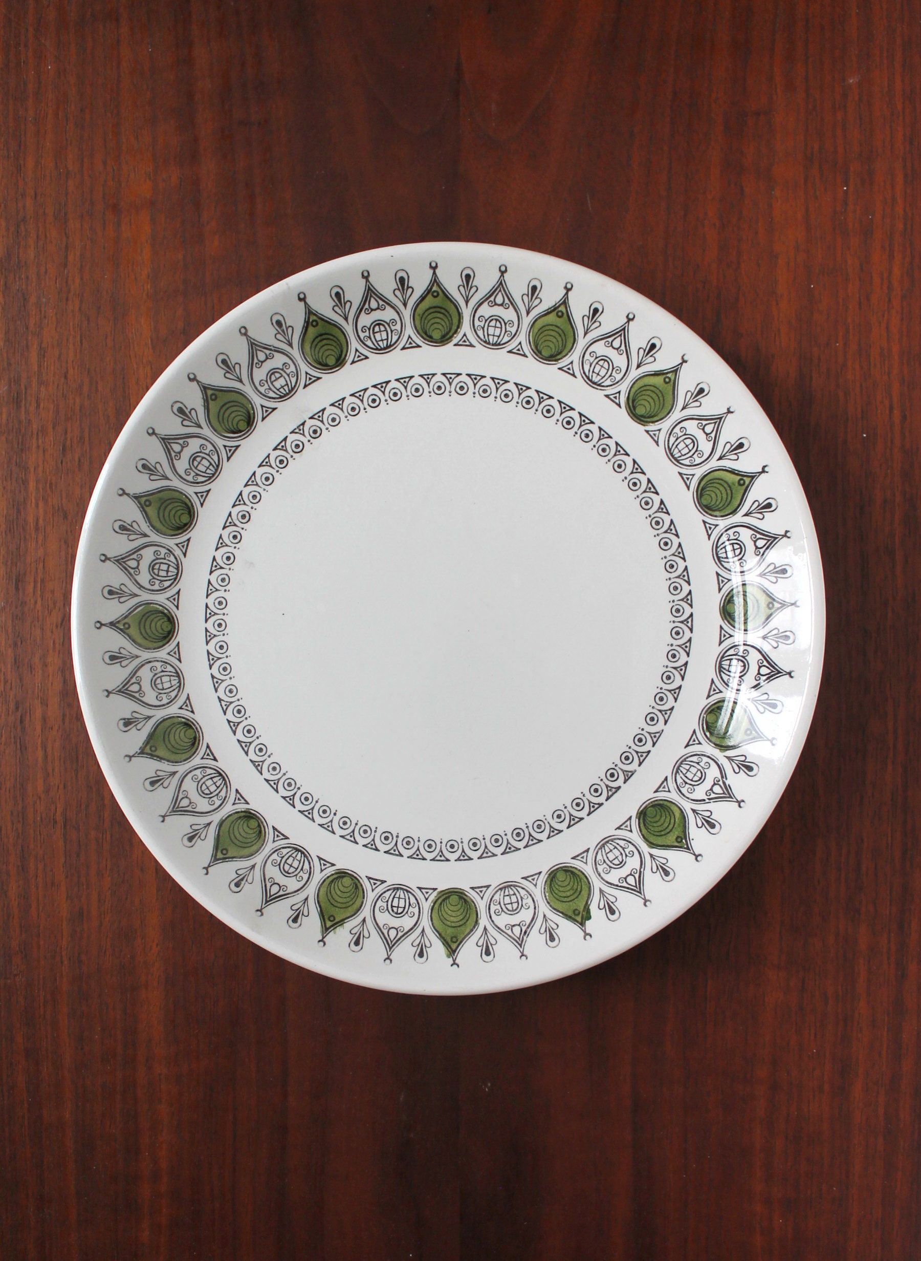 Biltons Vintage Ironstone 4 Plates Stoneware Tableware Staffordshire ...
