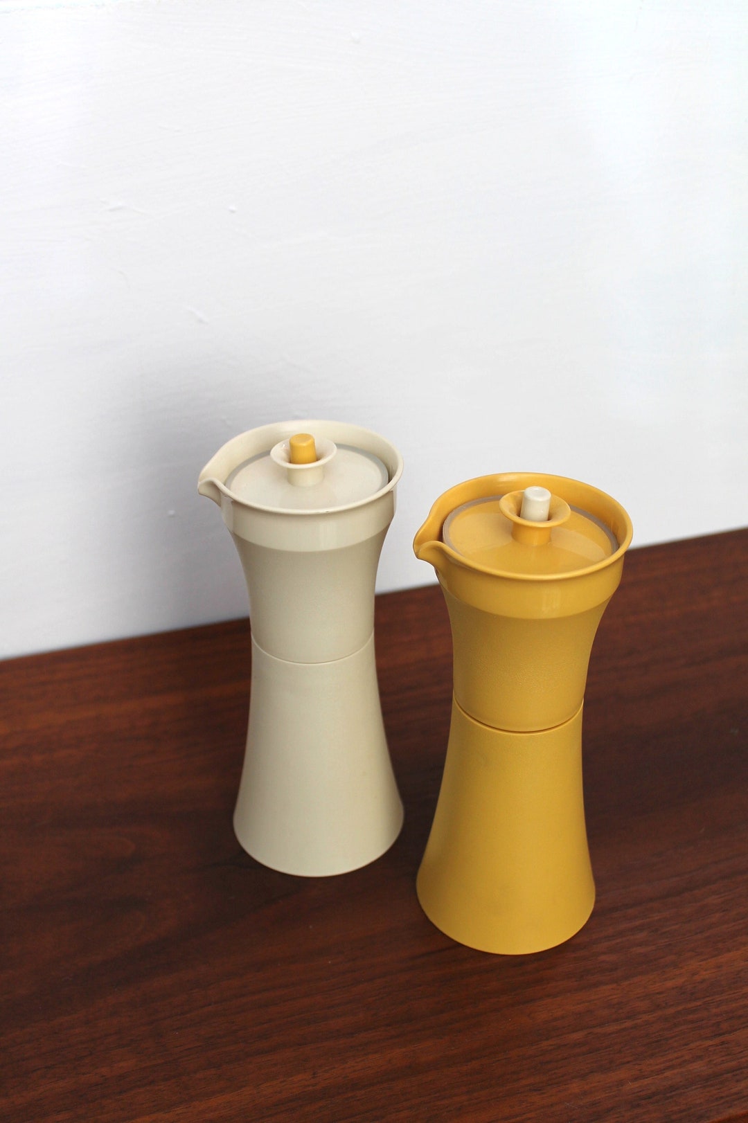 Vintage 70's Tupperware Oil and Vinegar Set - Etsy